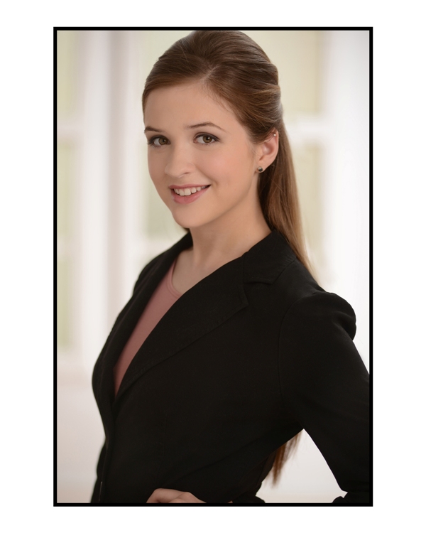 Hannah Swenson - Actor