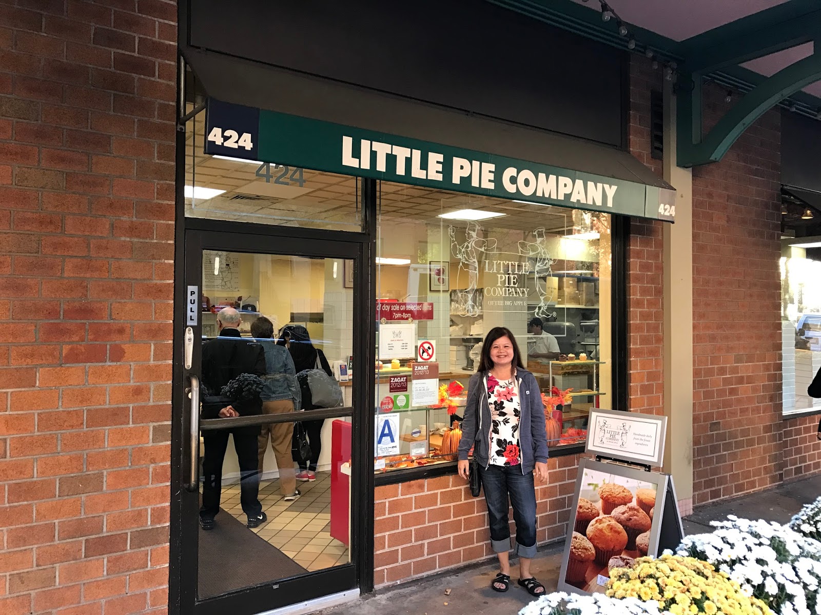 The Pastry Chef's Baking: NYC: Bakery Review - Little Pie Company