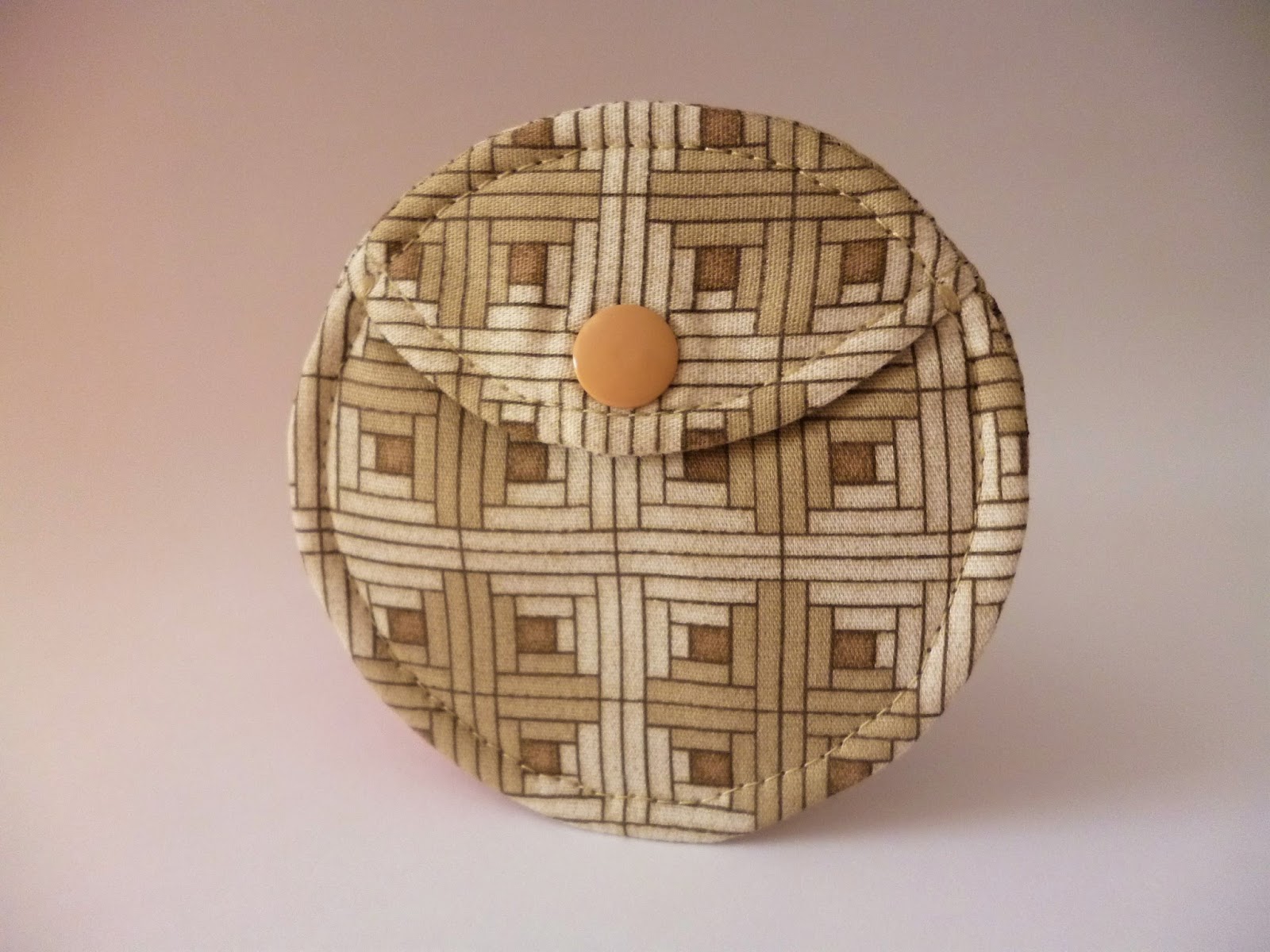 Jogélica Ateliê: Porta Moedas Circular Jogélica Ateliê: Porta Moedas Circular