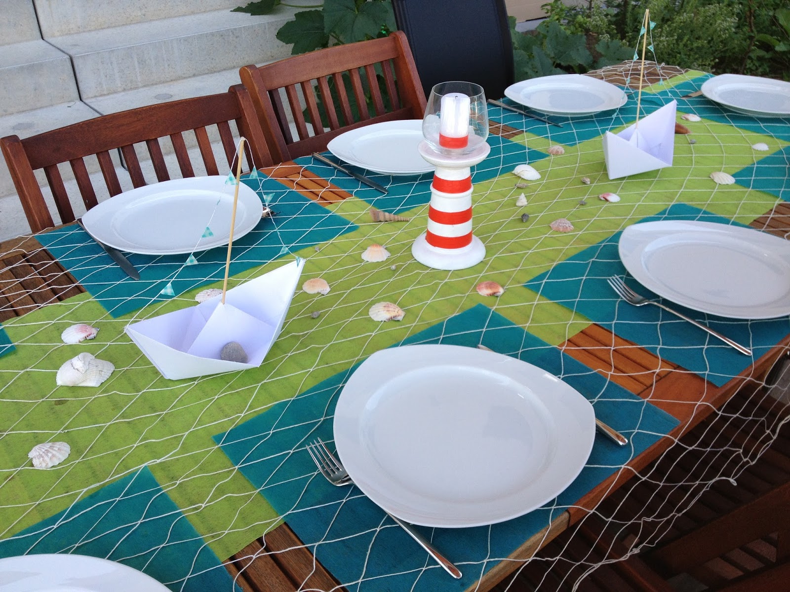 Table de fête sur le thème de la mer / Sea party décoration