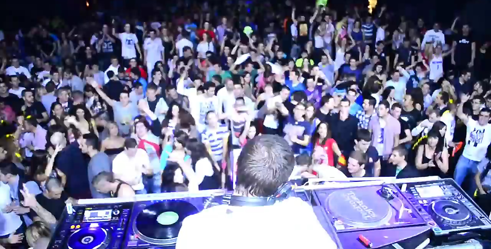 Tribus Urbanas: bakala