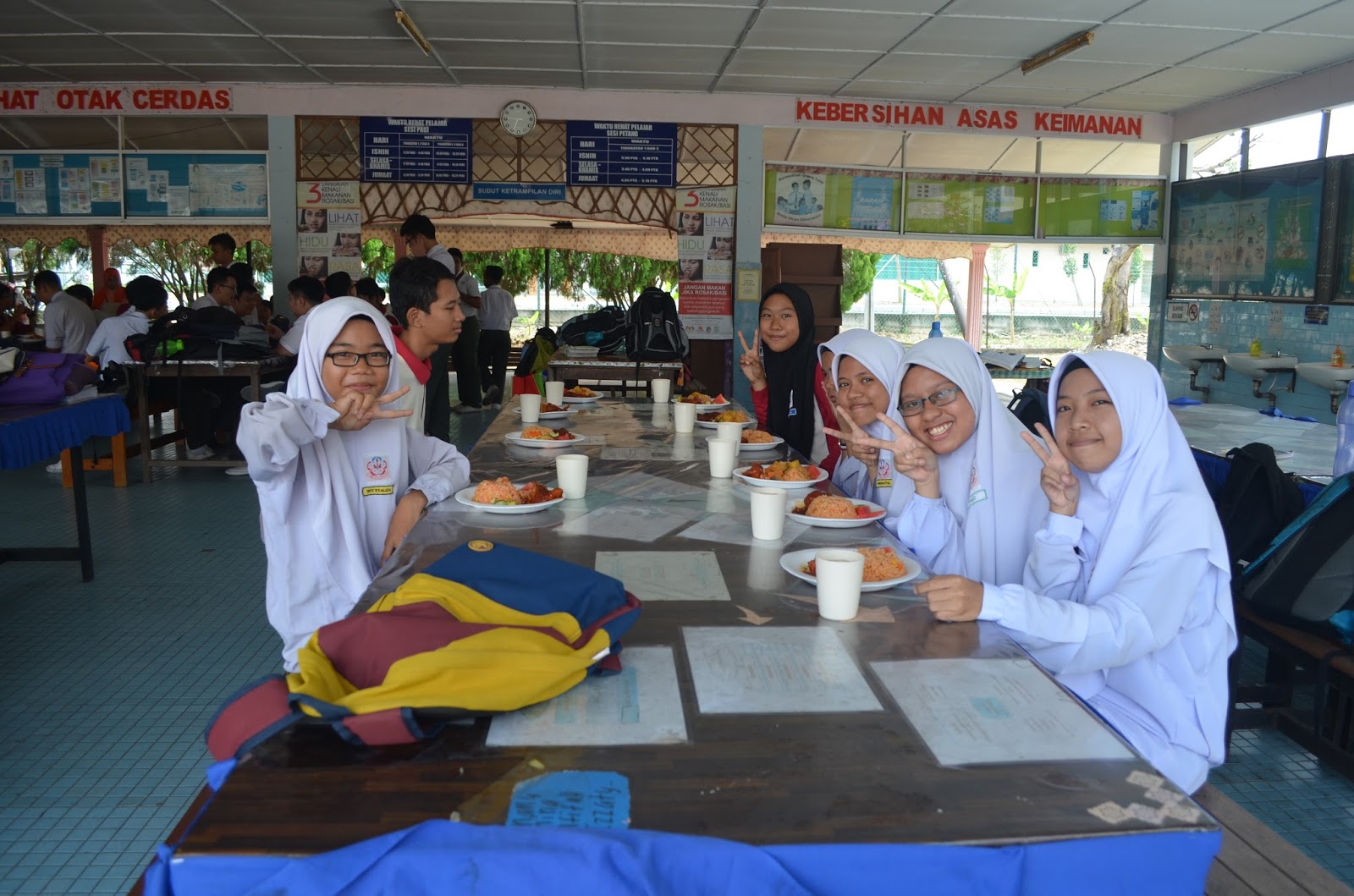 PUSAT SUMBER SEKOLAH SMK PARIT BUNGA: JAMUAN AKHIR TAHUN 2017