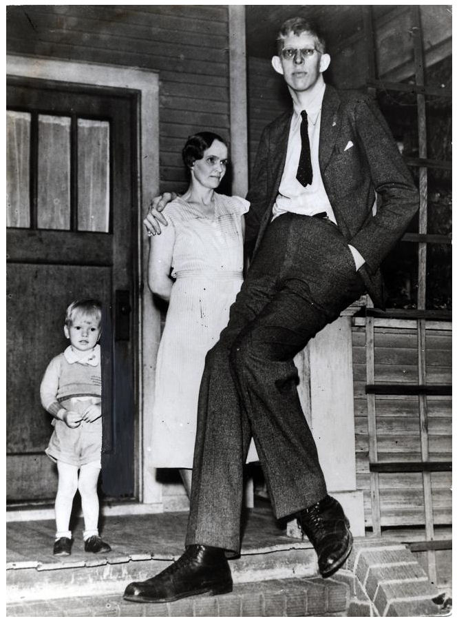 13 Vintage Portrait Photos of Robert Wadlow – The Tallest Person in ...