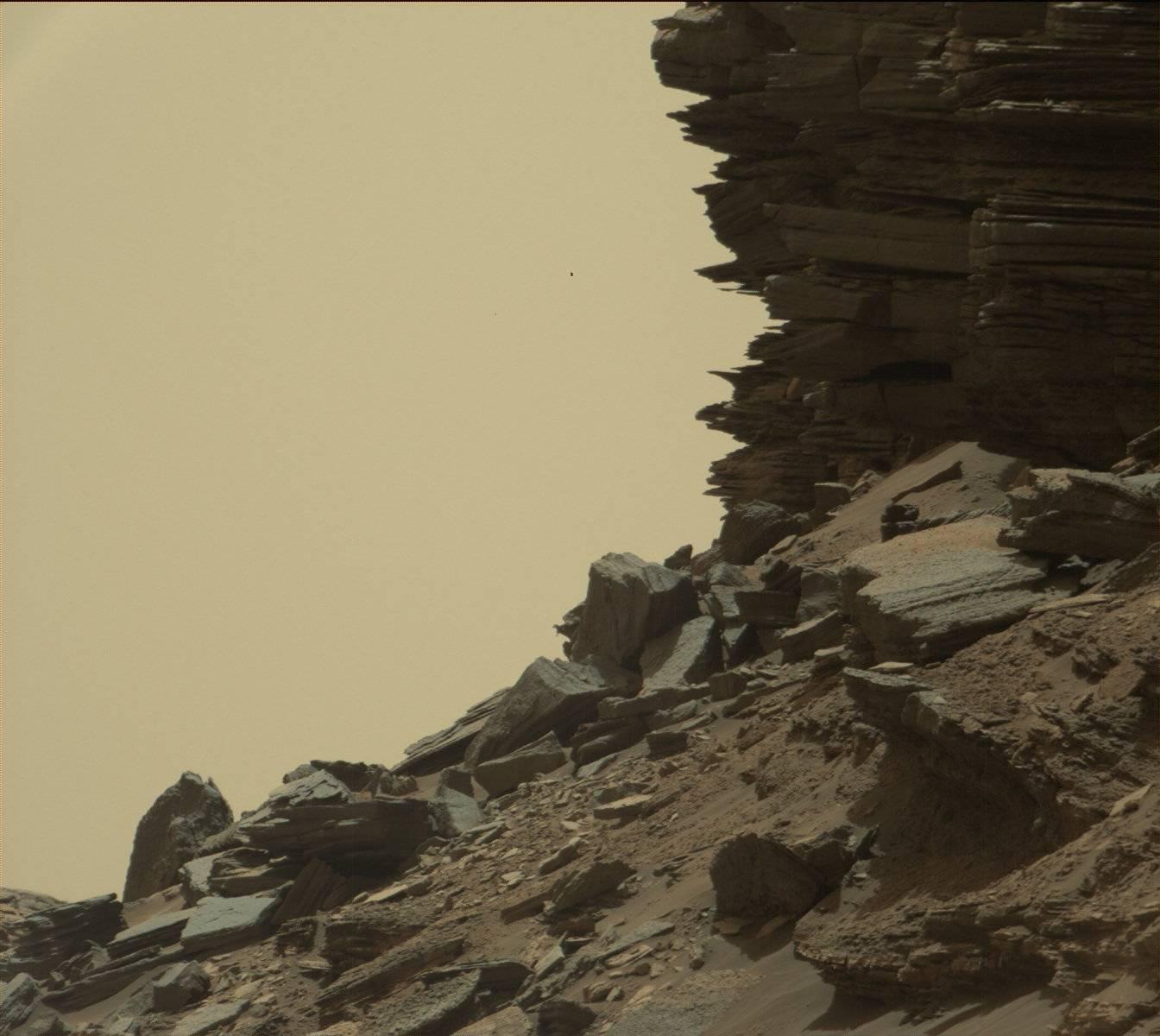 Mars Rover Views Spectacular Layered Rock Formations | Earth Blog