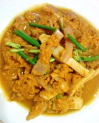 rainbowdiary: Recipe - Cured Cuttlefish In Chilli And Tomato Sauce