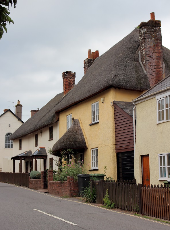 Ide's Beautiful and Historic Cottages