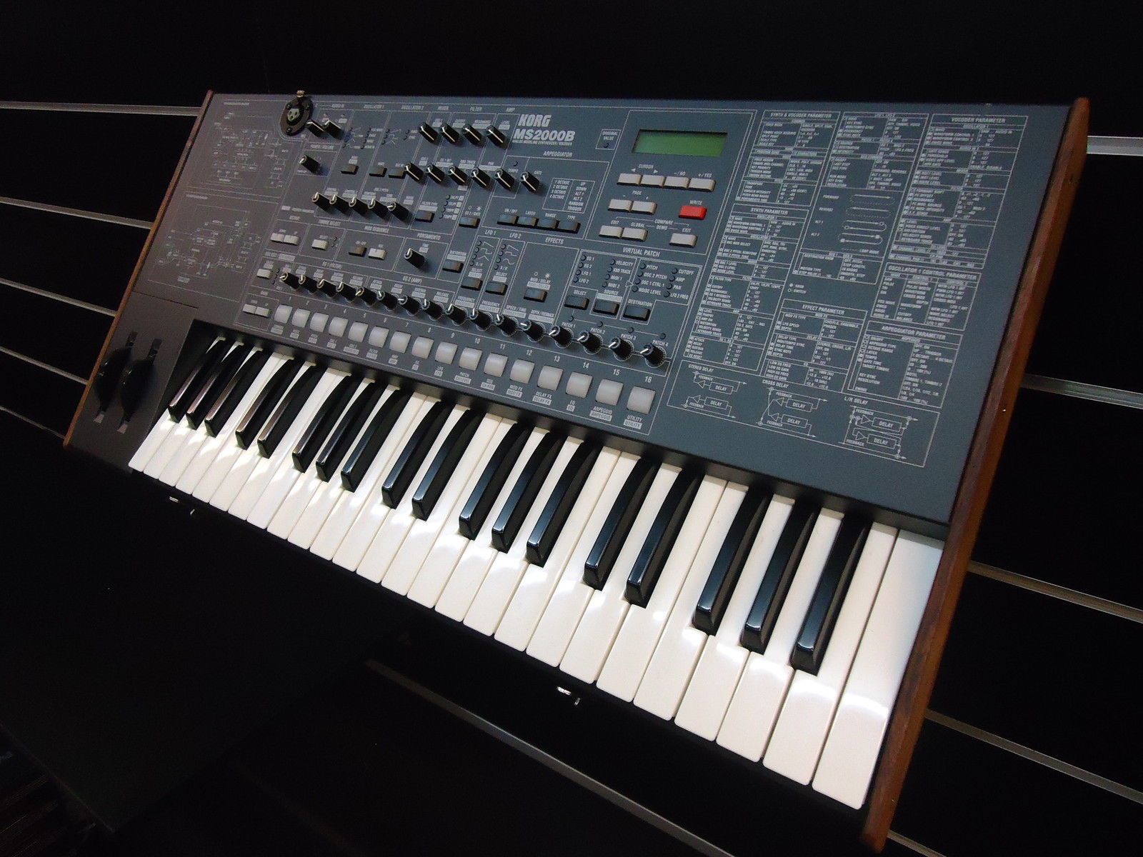 MATRIXSYNTH-B: KORG MS-2000B ANALOG MODELING SYNTHESIZER WITH VOCODER ...