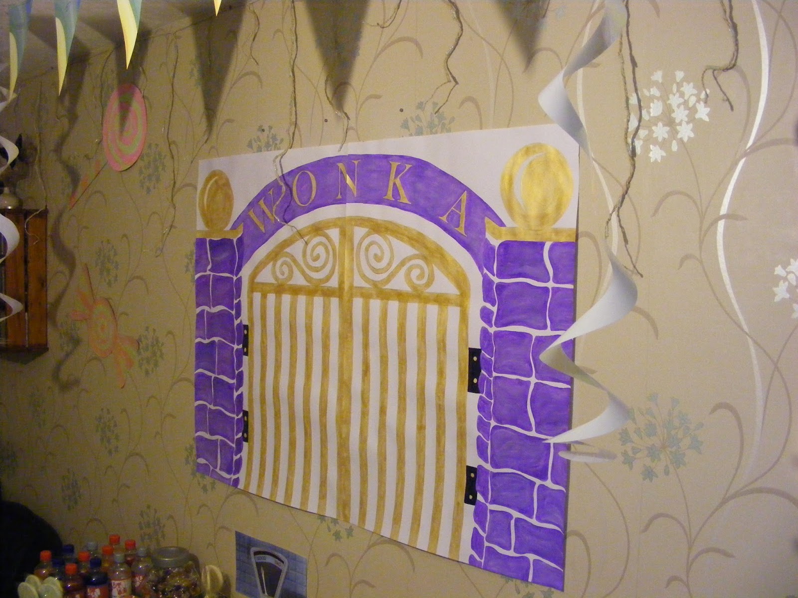 Vintage Follie: Charlie and the Chocolate Factory Party