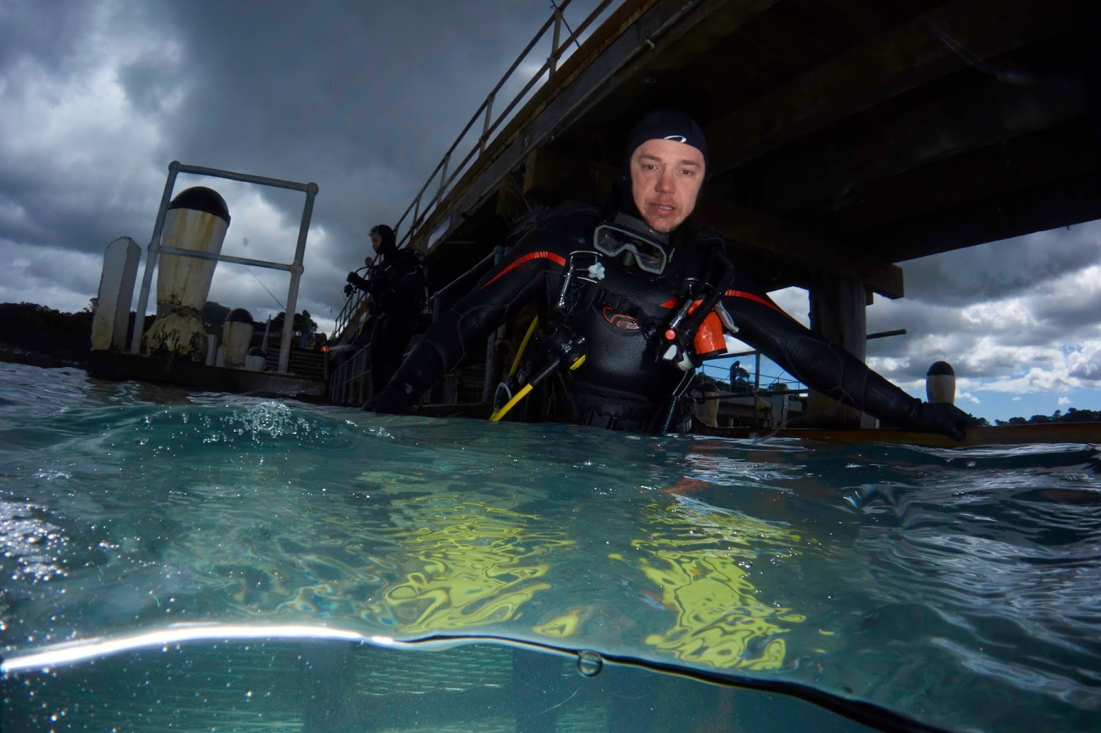Diving: Flinders pier
