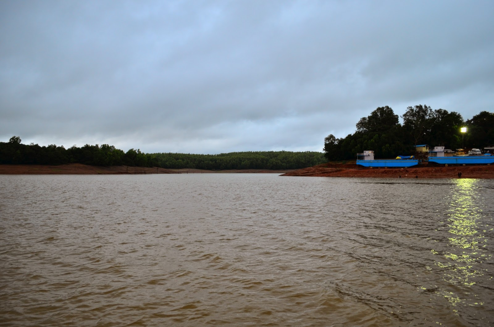 Sharath Hassan A Travelling Photographer: Sigandur back water and ...