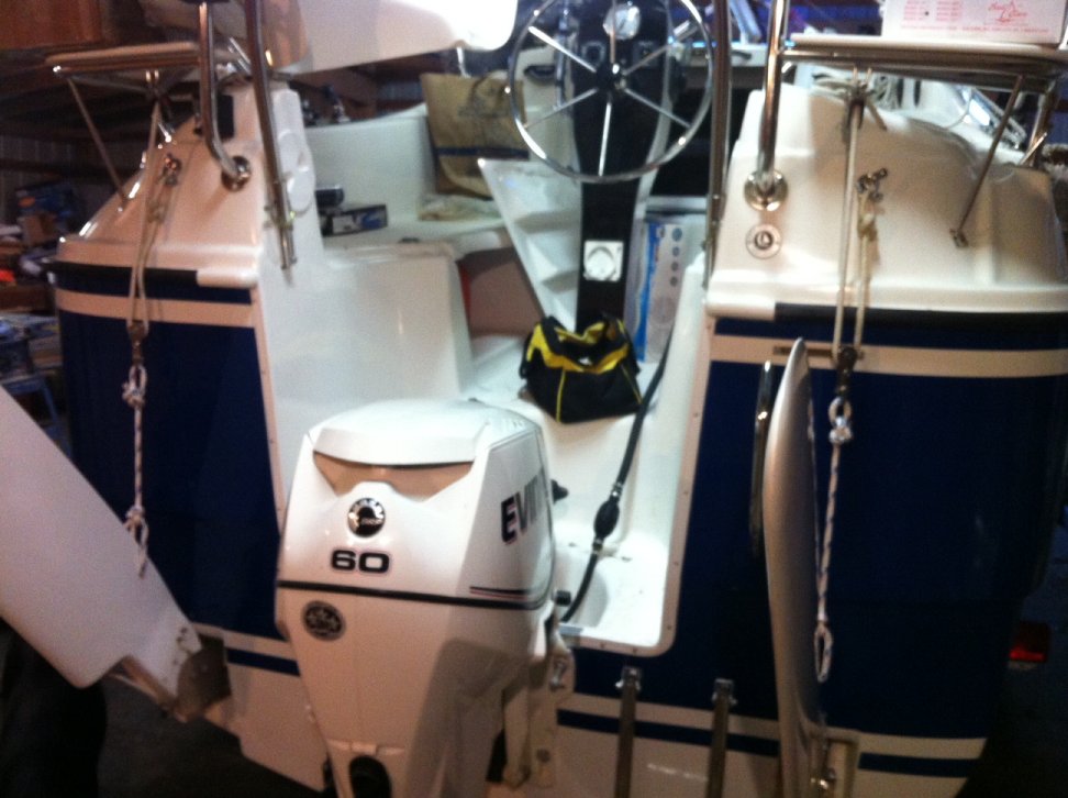 MacGregor 26M Sail Log: more mods: speakers, rudder blocks and a cleat!