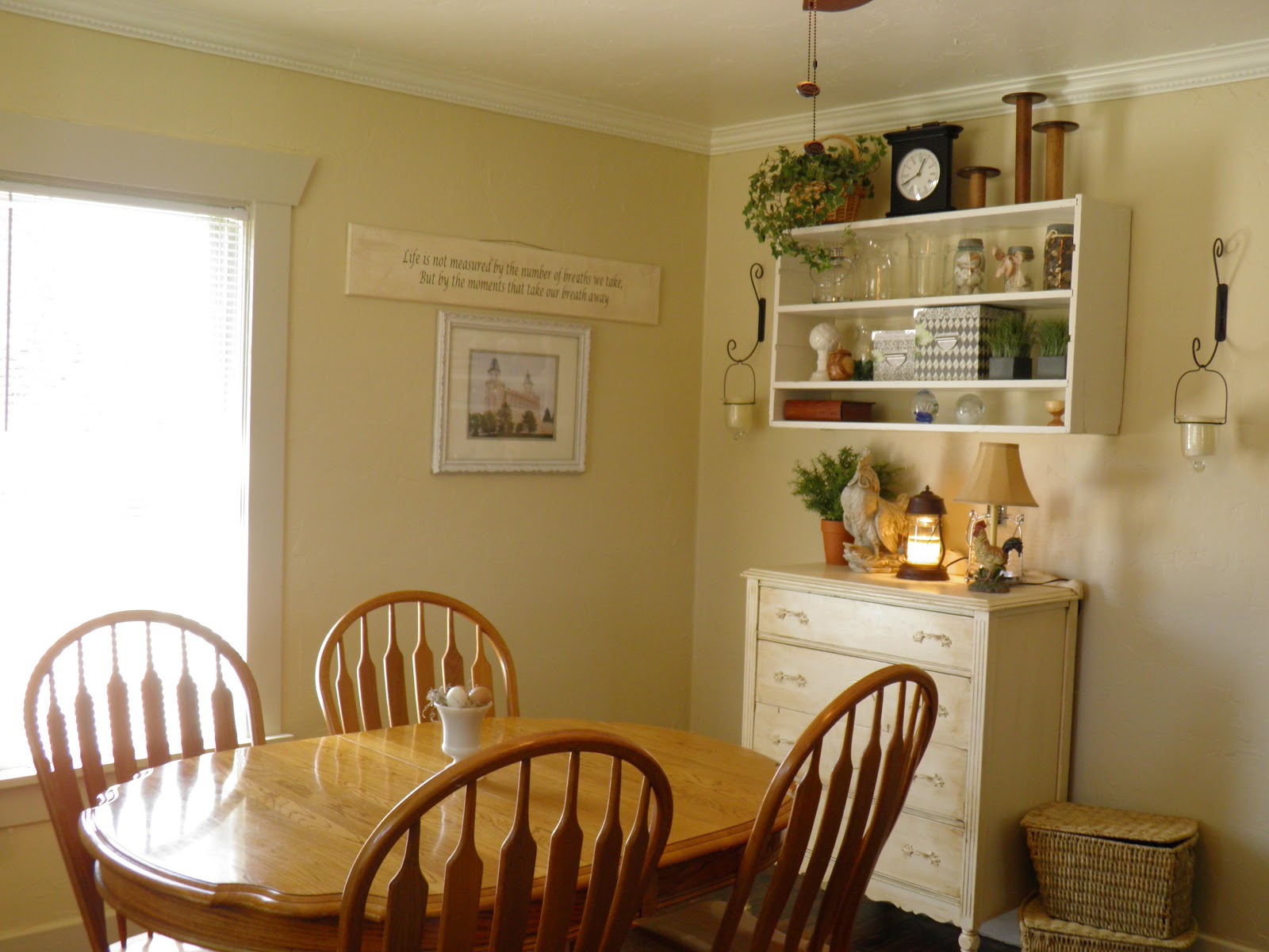Mill Hill Meadow: Mellow Yellow...