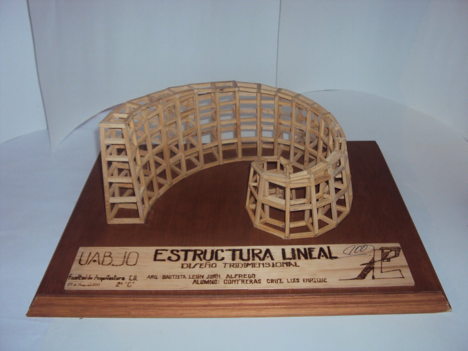 Diseño Tridimensional: DISEÑO TRIDIMENSIONAL