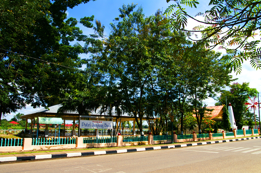 Kota Rengat Kabupaten Indragiri Hulu ~ Bumi Nusantara