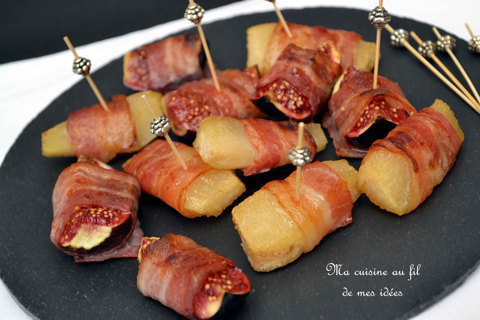 Ma cuisine au fil de mes idées...: Bouchées au lard de poires et figues ...