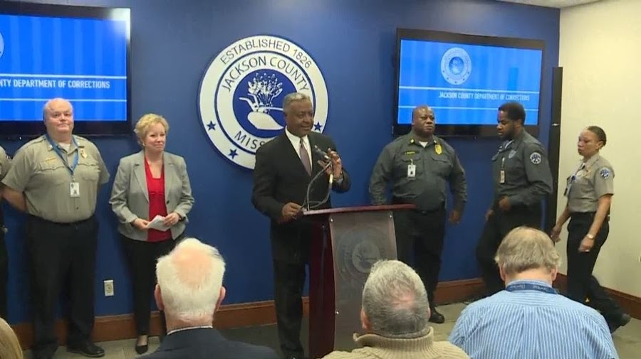 TKC BREAKING NEWS!!! JACKSON COUNTY JAIL DIRECTOR RESIGNS!!!