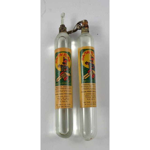 Museo virtual fueguino: 052.- Lanza perfumes RA TA PLÁN.