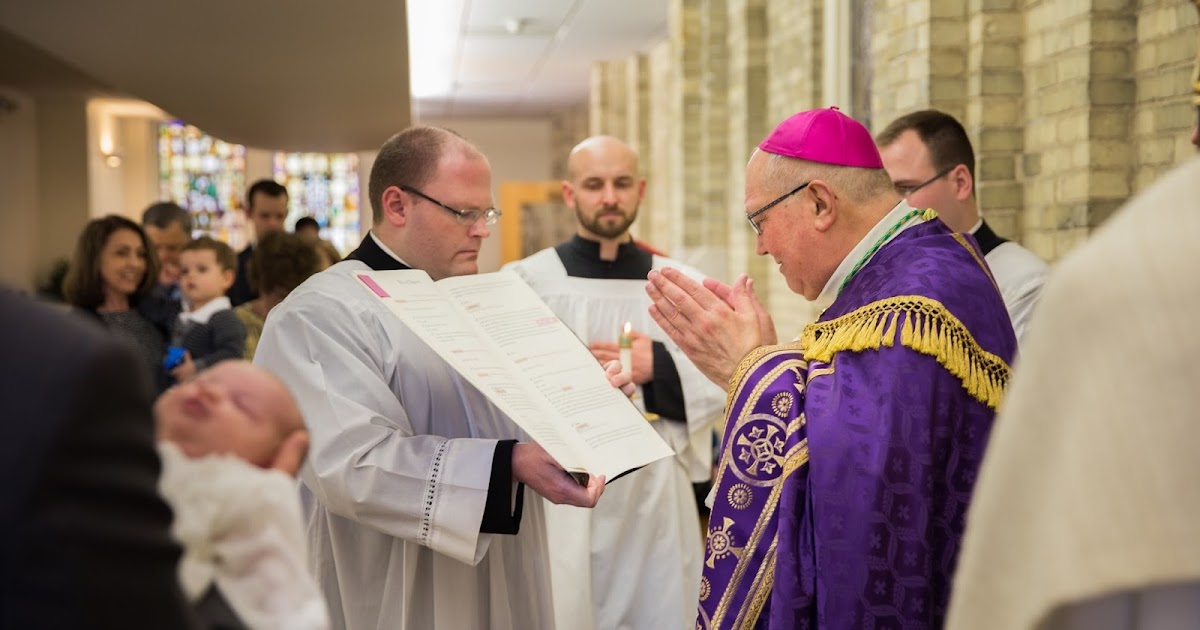 New Liturgical Movement: Pontifical Baptism in the Traditional Rite in ...