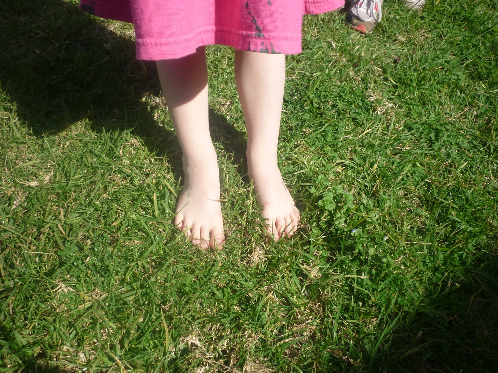Creative and Inspired Play: A bare foot Blog