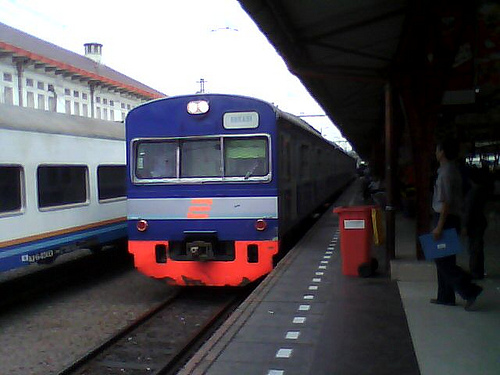Arsip 76R: KRL Indonesia