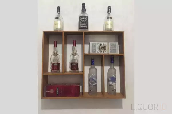 25 Ide Kreatif Dekorasi Rak Botol Wine Dari Kayu - LiquorID