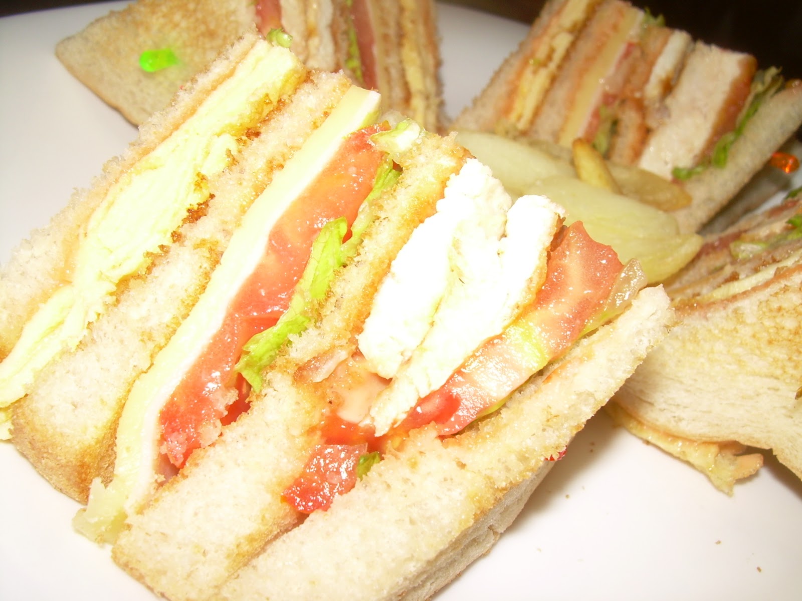 El caldero de la Paca- Mi libro de recetas: CHICKEN CLUBHOUSE