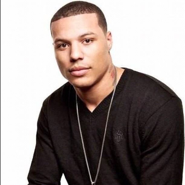 Hunks in Pictures: Ryan Bailey