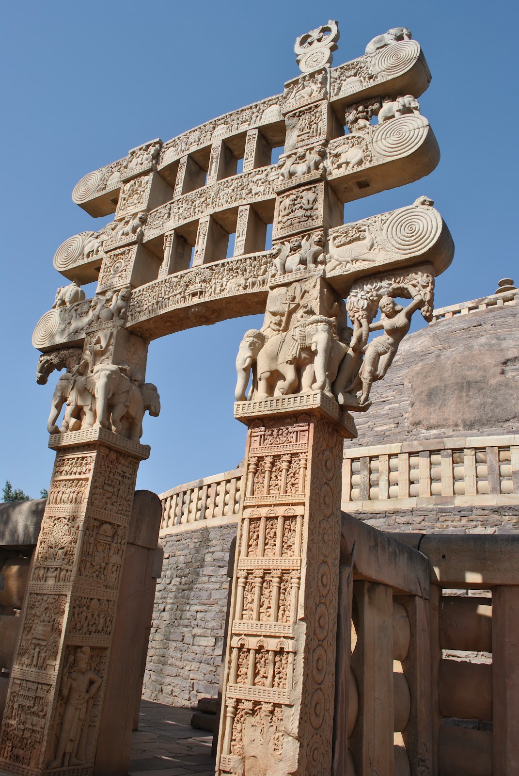 Just What were u thinking...: Sanchi Stupas - Buddhism's holy grail