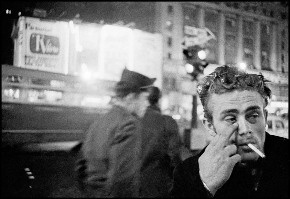 45 Intimate Photographs Capture Daily Life of James Dean in 1955 ...