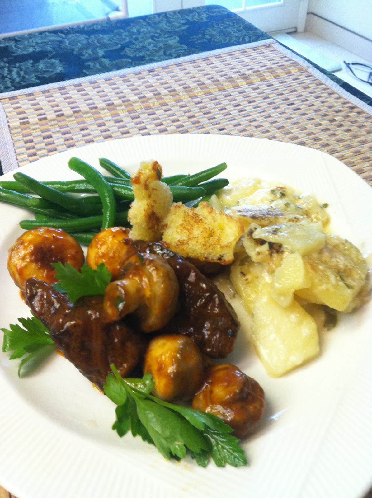 la souris: Tournedos Sautes Aux Champignons Tournedos Sautes Chasseur