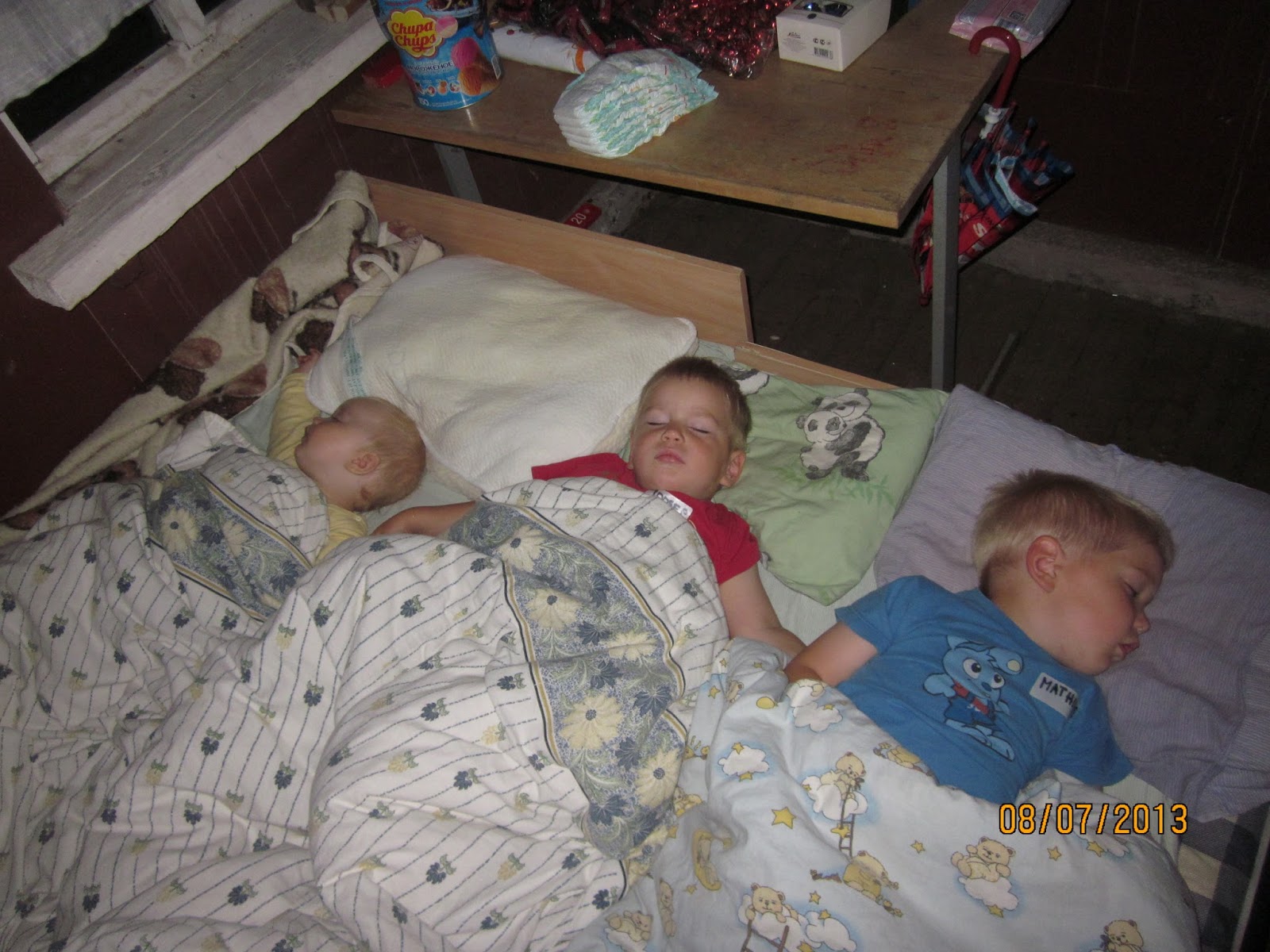 Minu ilus elu Maal: Magamine on saatanast! Eriti laste oma!