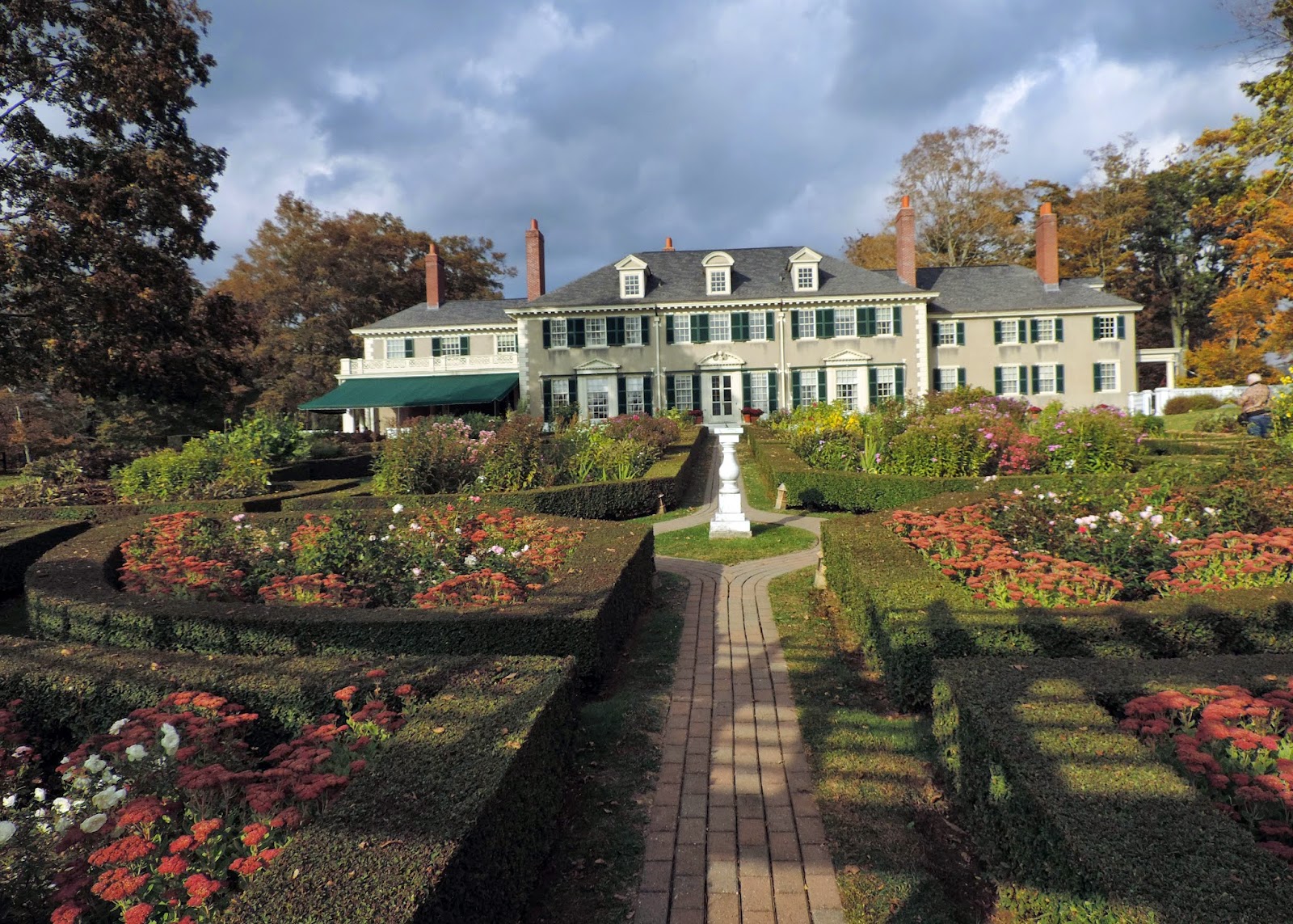 Eden By The Bay: Hildene House