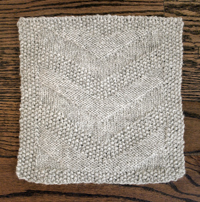 Fancy Tiger Crafts: Yarn Along The Rockies Yarn Crawl!