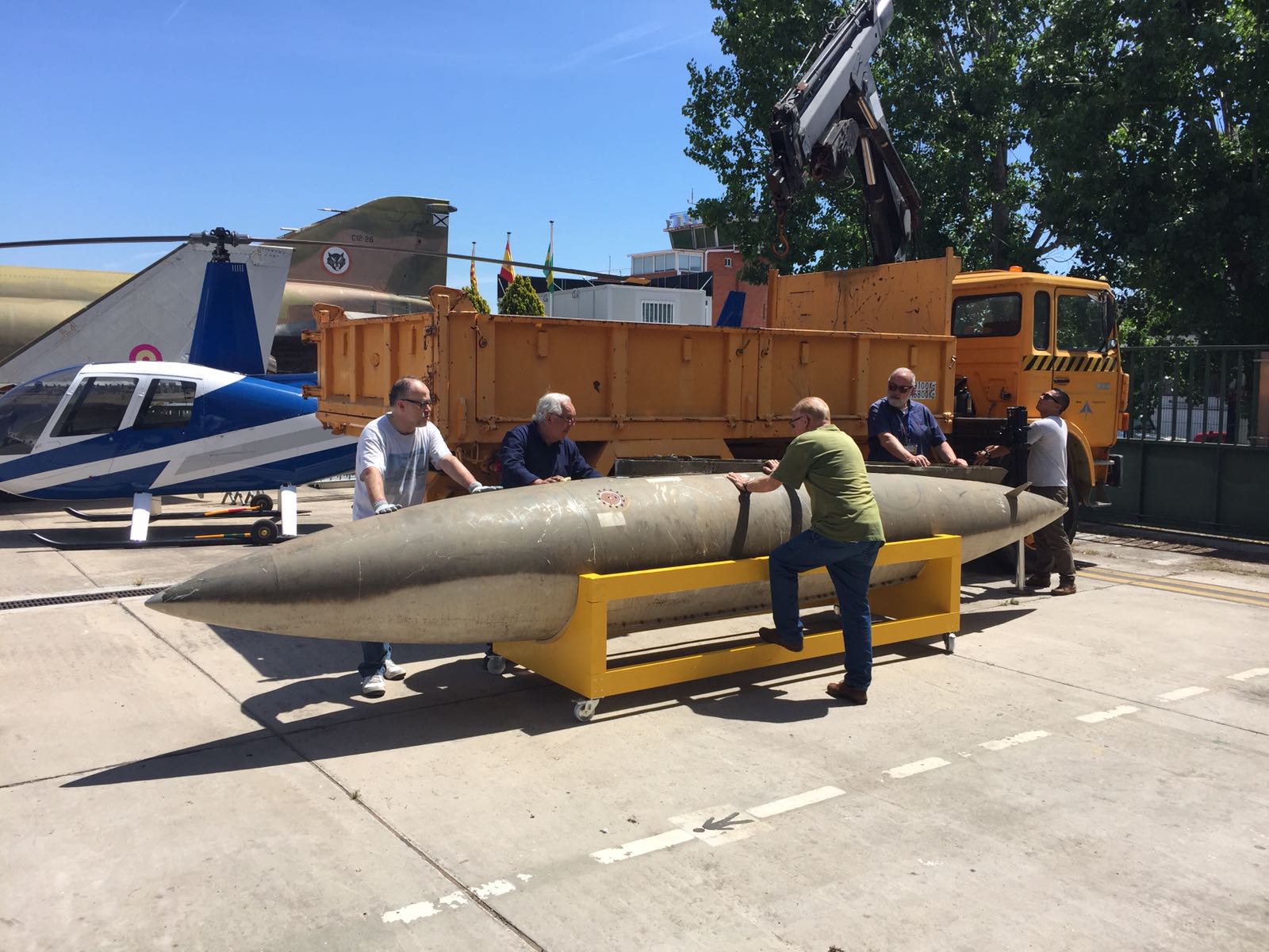 PACVOLUNTARI: F-4 Phantom II External Fuel Tank