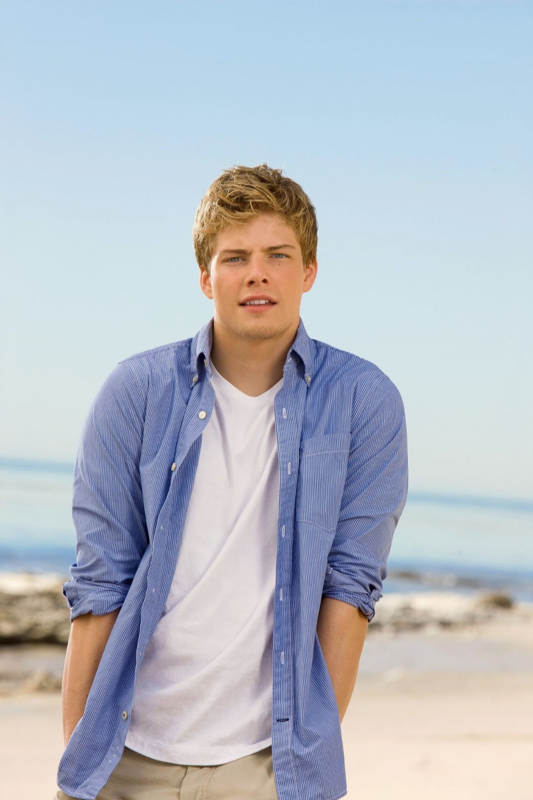 Hunter Parrish Photos | Tv Series Posters and Cast