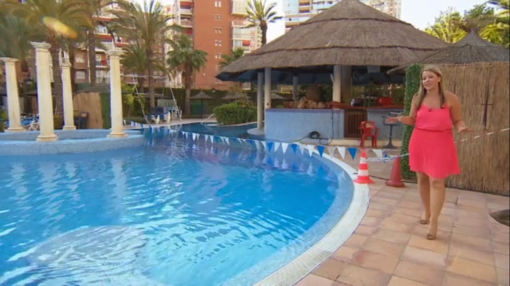 UK Regional News Caps: Victoria Grimes - ITV Granada Reports