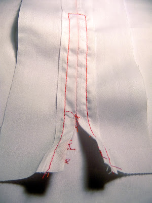 Trumbelina Sews: Exposed Zipper Tutorial