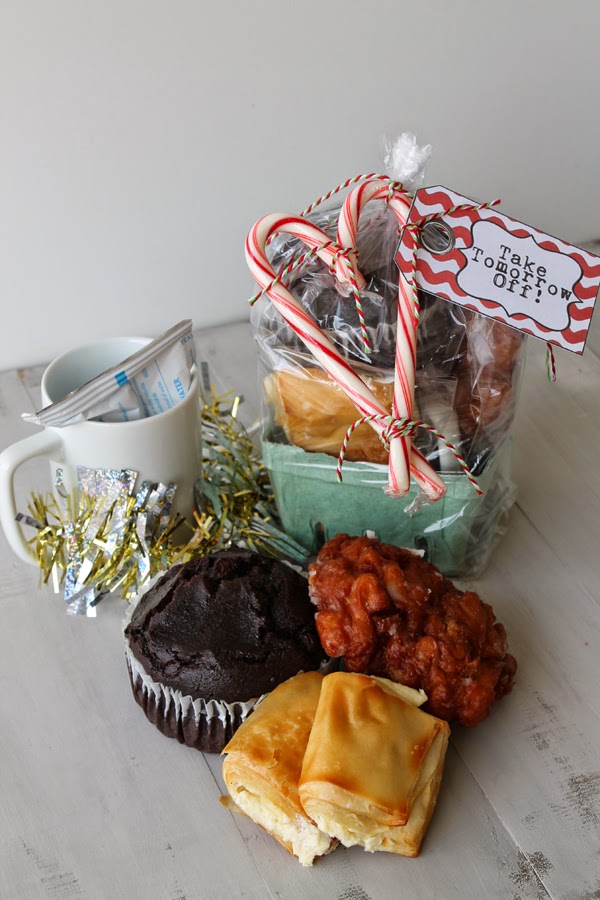 Take Tomorrow Off Hostess Breakfast Basket--and Giveaway!