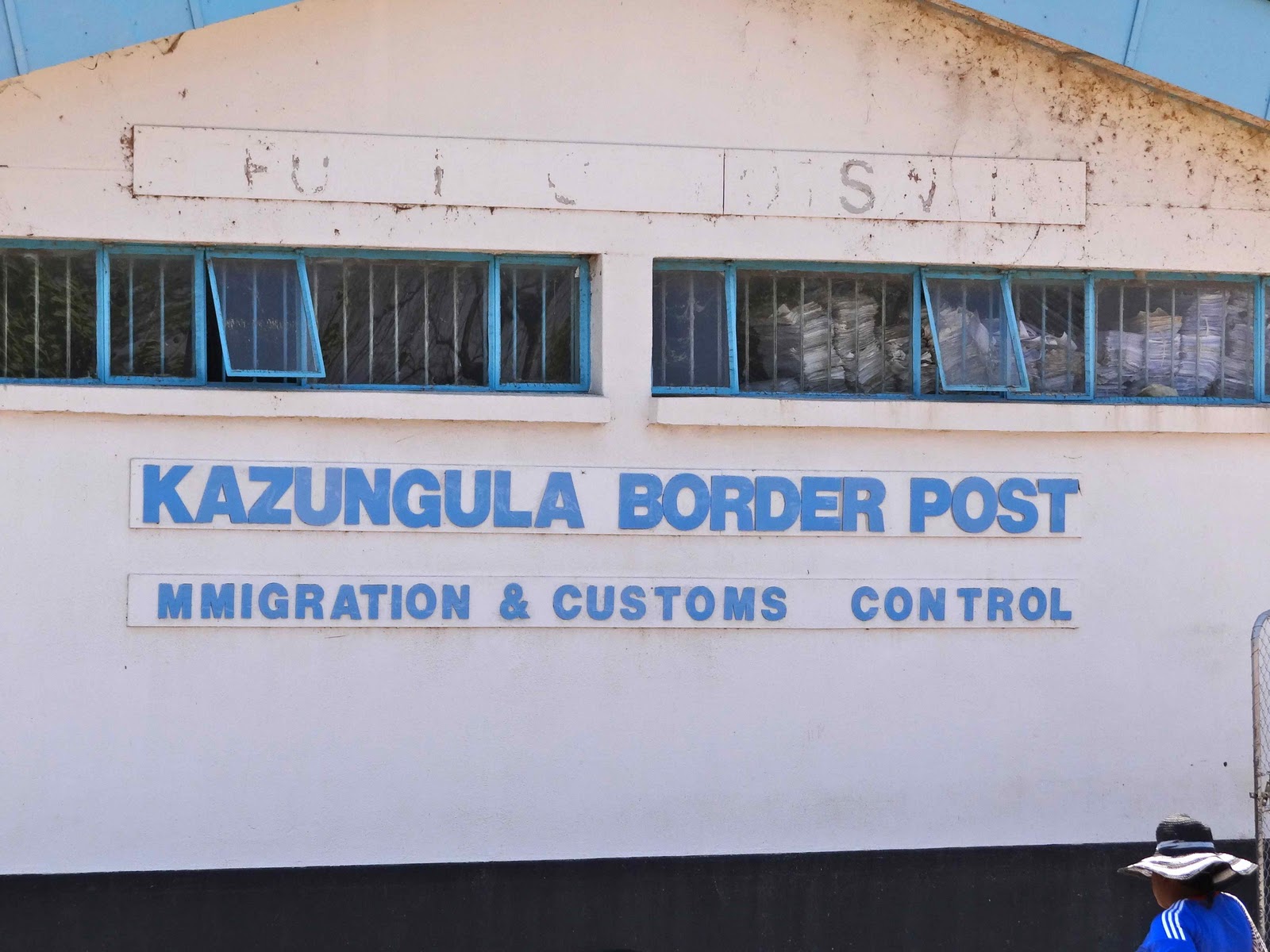 Our African Adventure: 22 Oct - African Border Stories