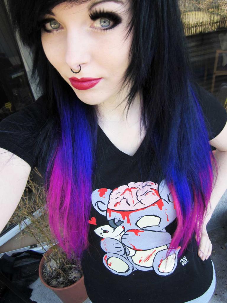 Alternative Fashion Makeup Time