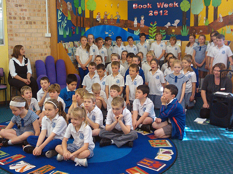 Heathcote East Public School Choir at Engadine Library
