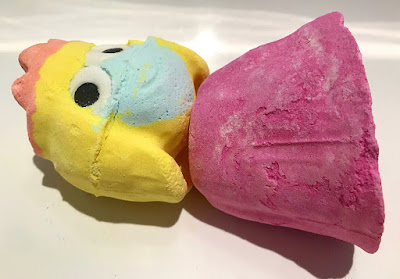 All Things Lush UK: Princess Bomb Bomb Bath Bomb