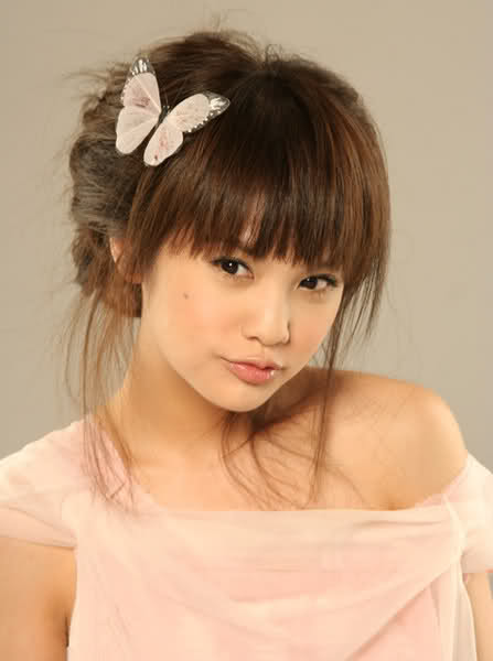 Yes~Search for celebrity information: Rainie Yang Cheng Lin