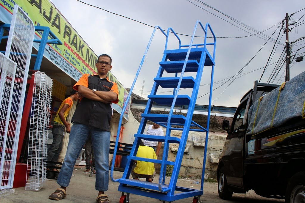 TANGGA DORONG | RAK GONDOLA MINIMARKET SUPERMARKET | RAK TOKO INDOMARET ...