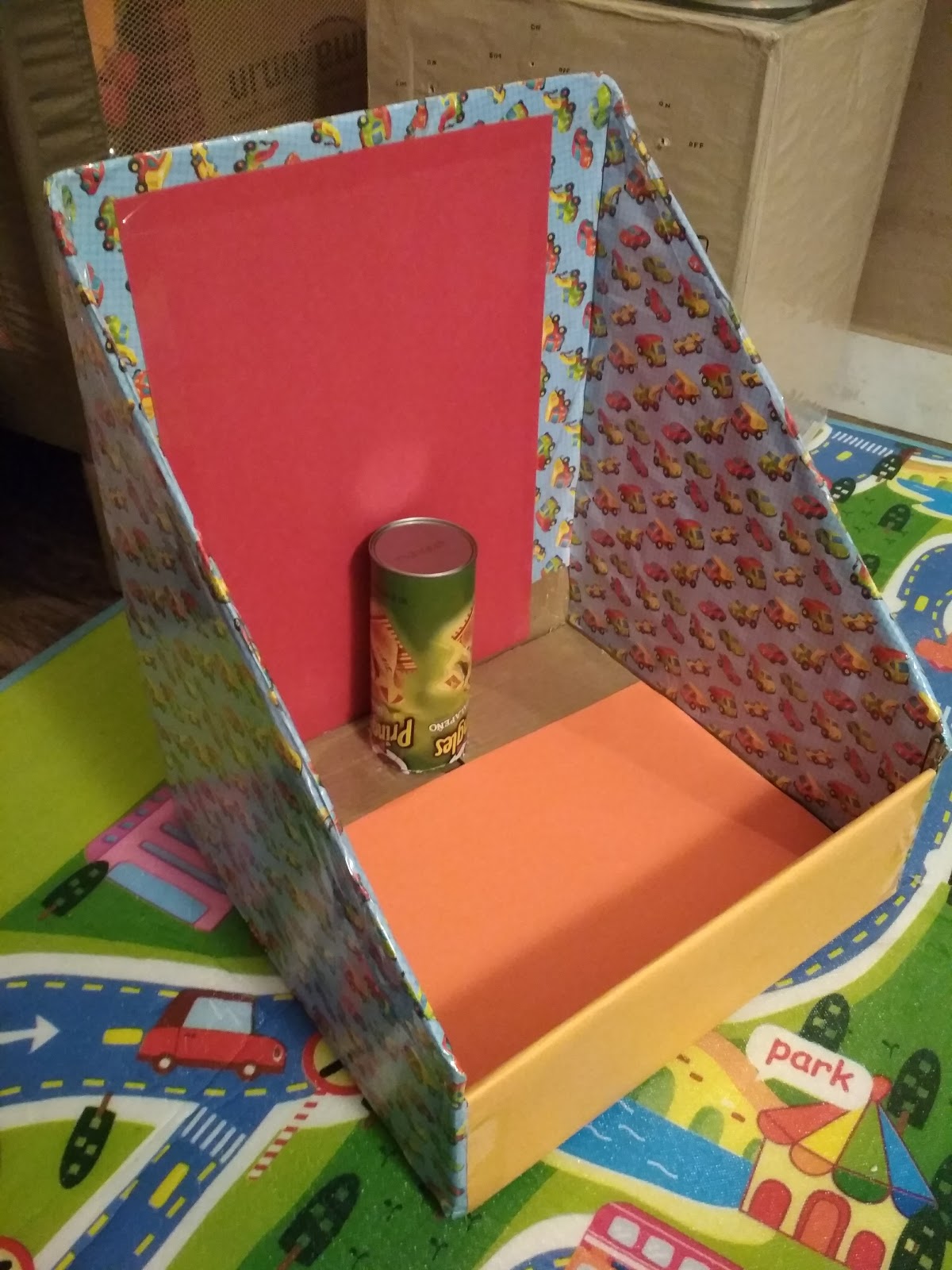 Sonshine Mumma: DIY Book Shelf | Cardboard Box Book Shelf