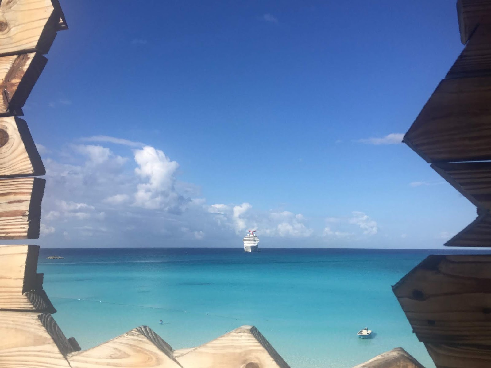 Travel Reviews & Information: Carnival Conquest ports of call: Nassau ...