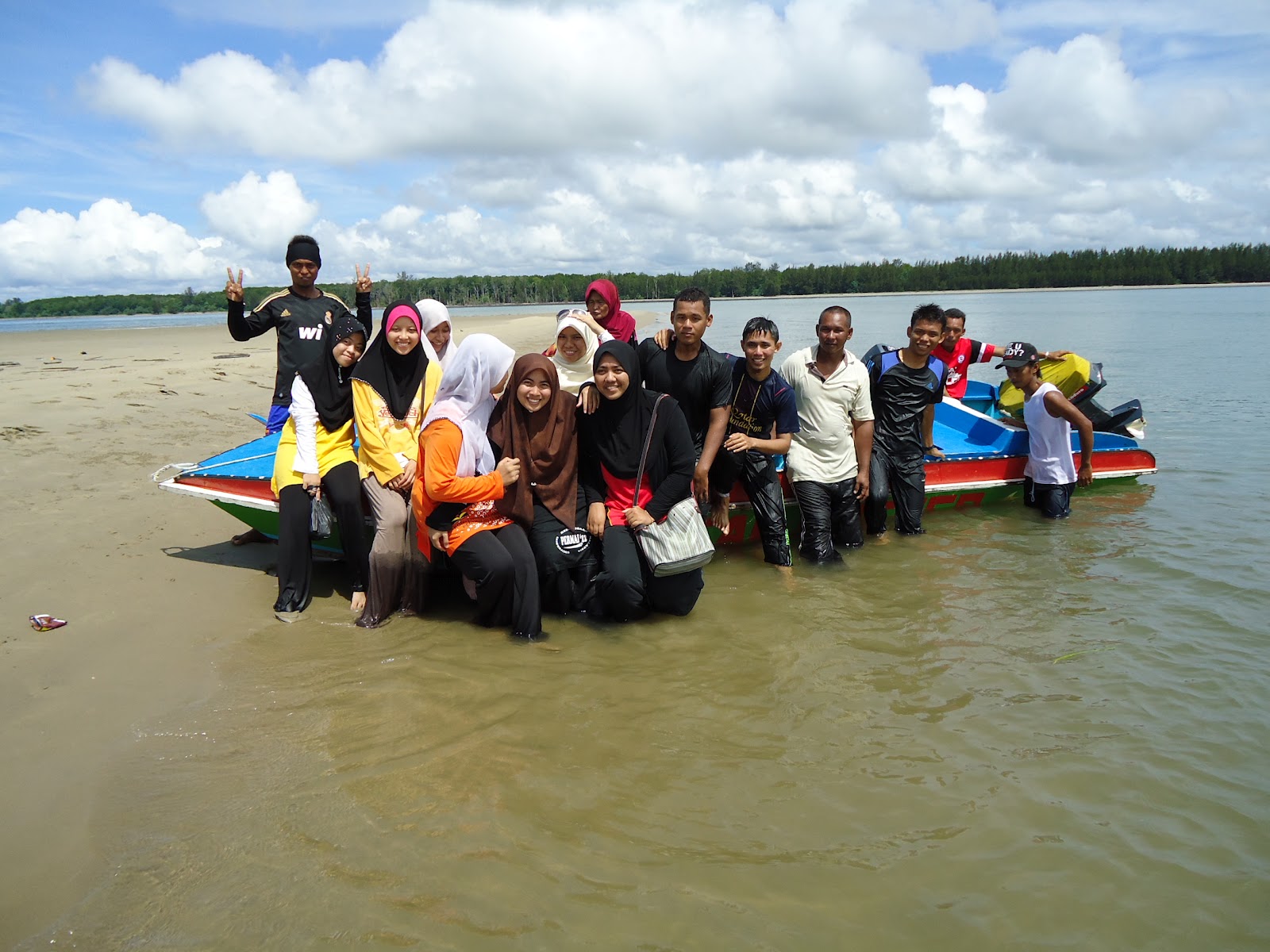 Cik Pepatung: Kembara Baksis Sabah Part I: Kampung Pulau Keniogan