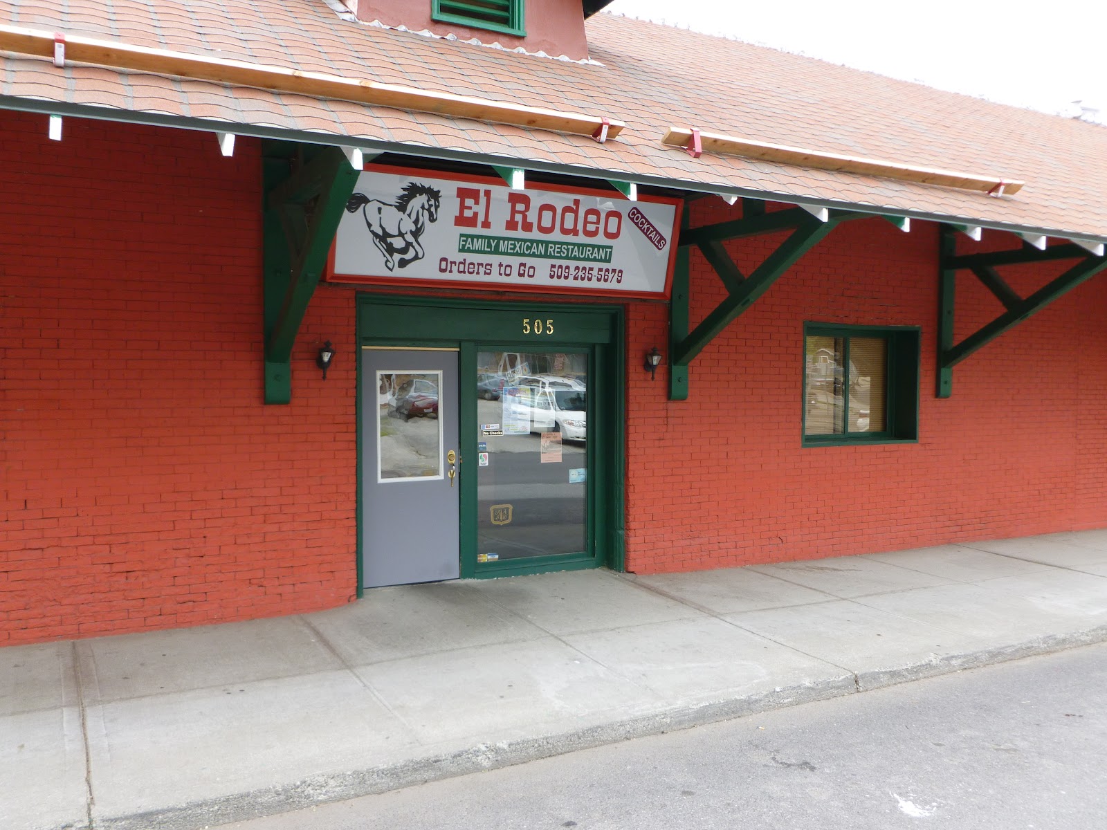 The EastSiders: El Rodeo -- by gcleff11