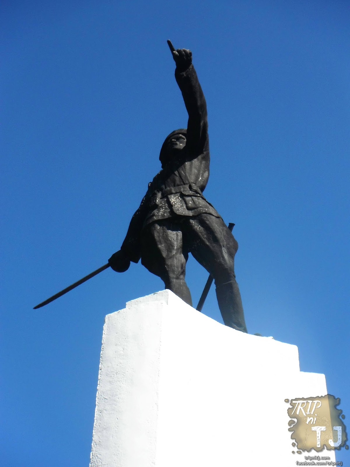 Trip ni TJ: Tarlac City: Stopping by the Capitol Grounds