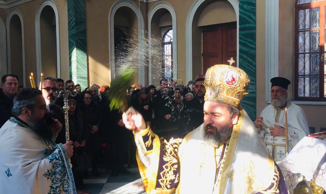 ΦΩΣ ΦΑΝΑΡΙΟΥ: ΘΕΟΦΑΝΕΙΑ 2019 ΣΤΗΝ ΣΜΥΡΝΗ (ΦΩΤΟ ΚΑΙ ΒΙΝΤΕΟ)